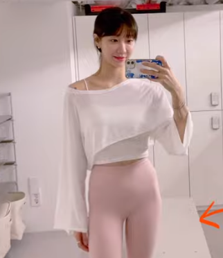 한그루, 쌍둥이 낳고 18kg 감량 후 '환상적인 수영복 몸매 과시'